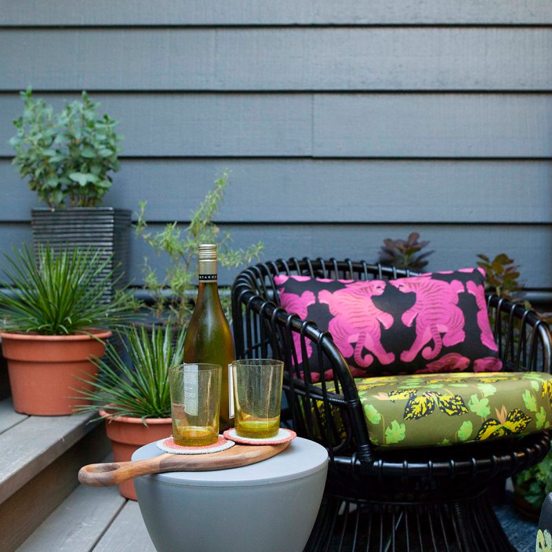 The Best Exterior Colors for Outdoor Living