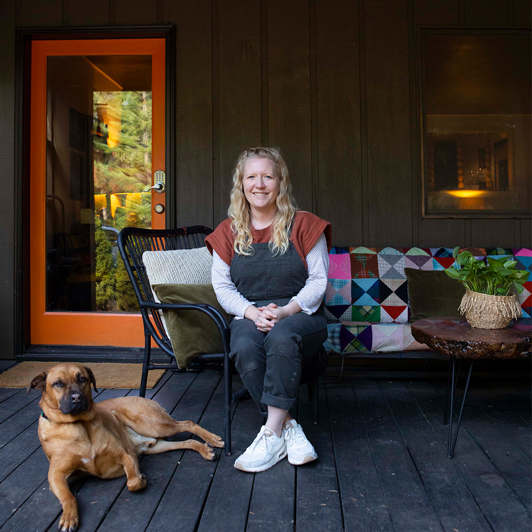 COLOR TOUR: Kate’s Vibrant Vintage Cabin | Miller Paint