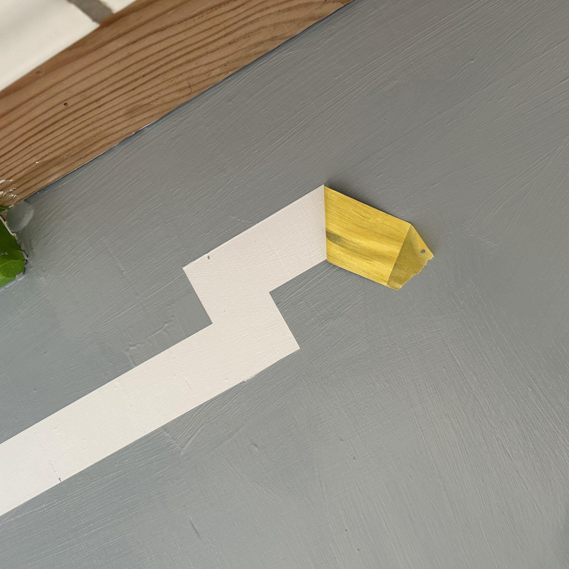 PAINT THIS: Stripe Border Floor